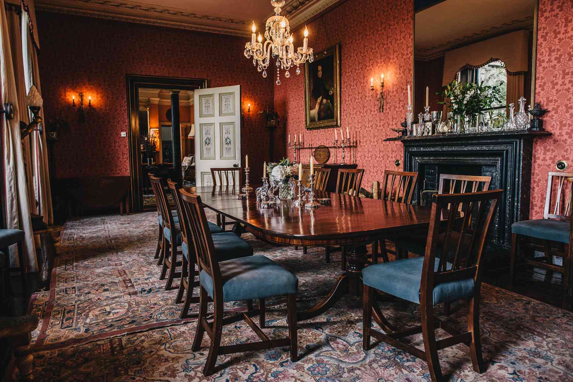 Travel Curator ‘Experience Ireland through these incredible country ...